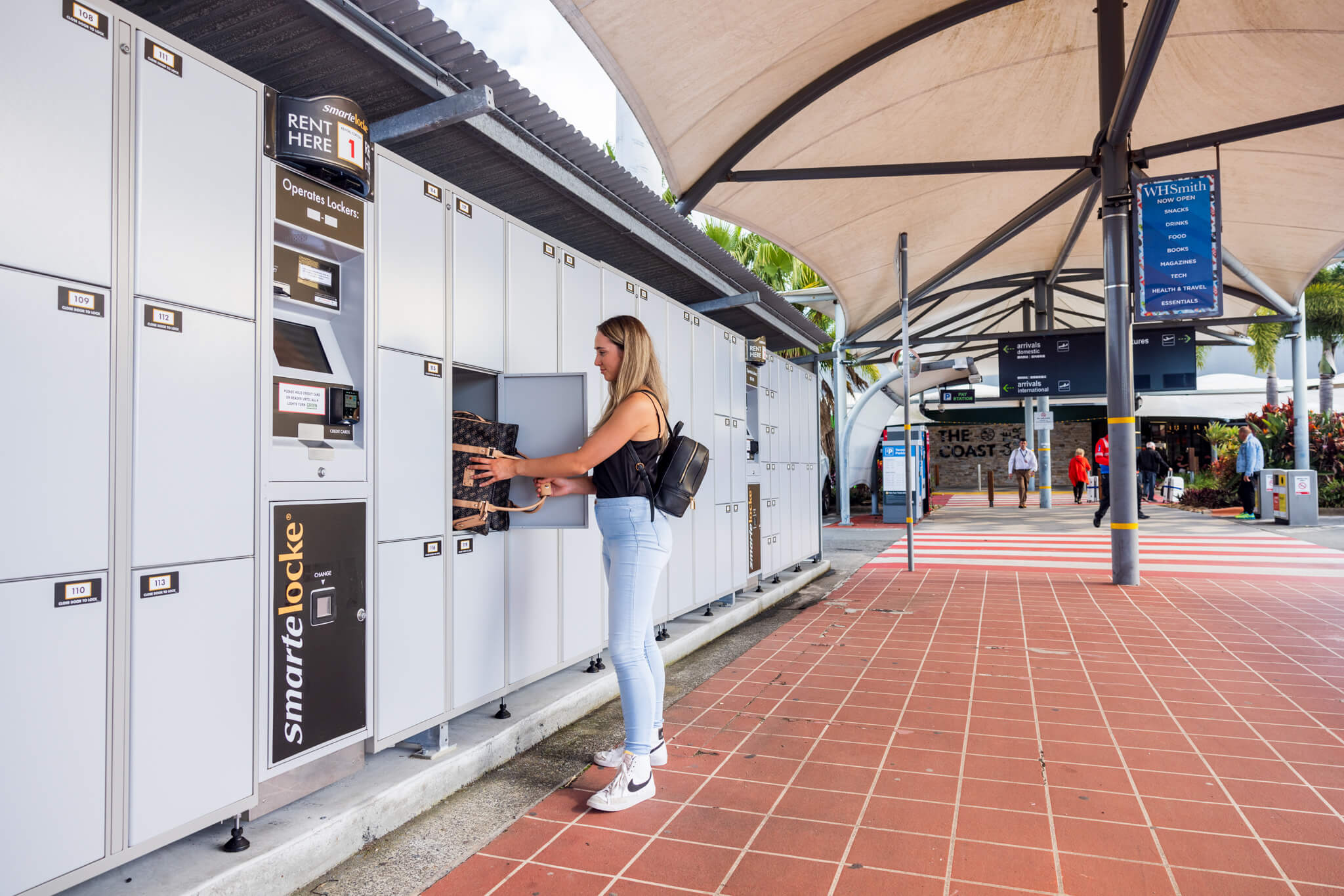 Storage Lockers & Commercial Lockers | Smart Carte